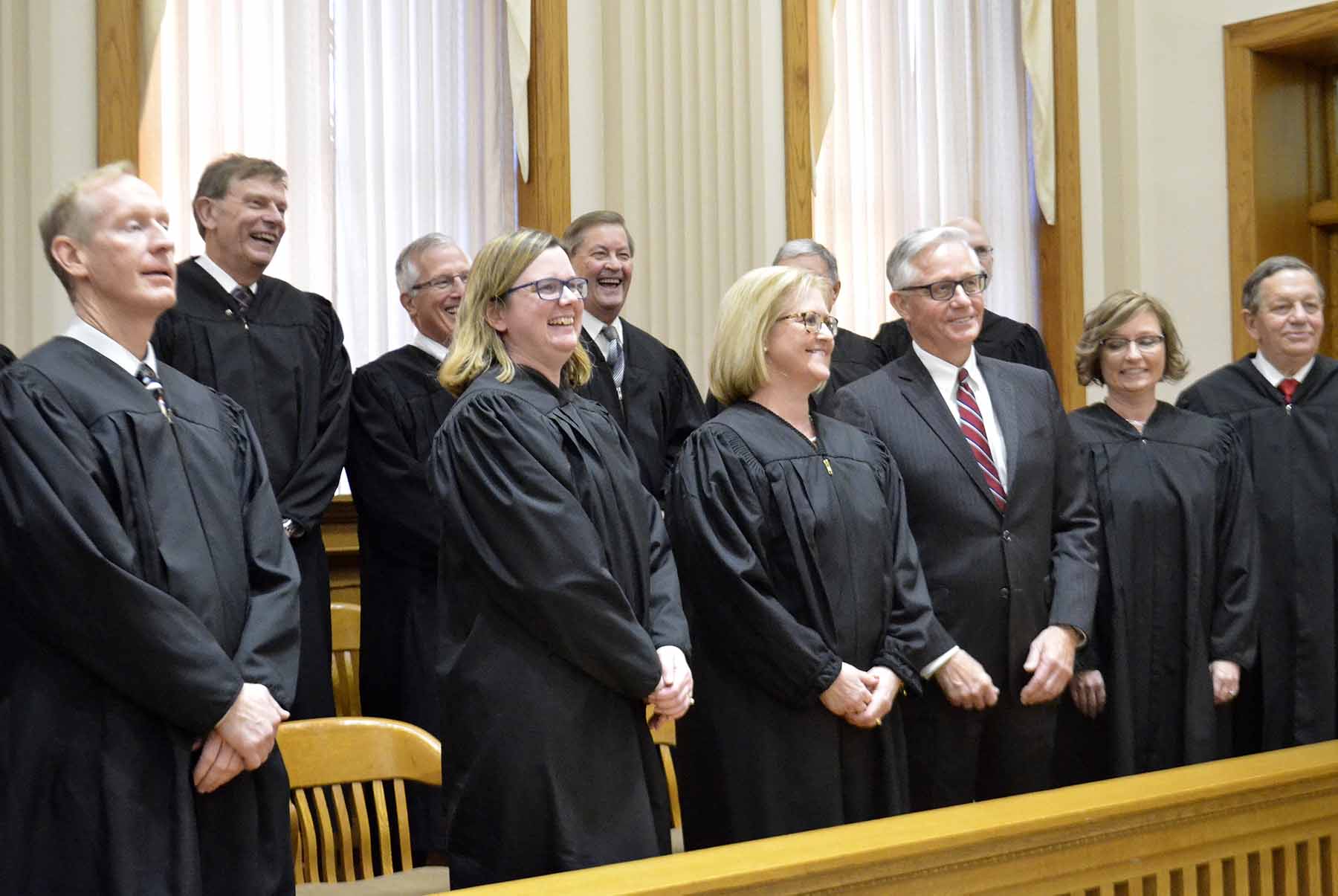 Sworn in to serve | News, Sports, Jobs - Messenger News